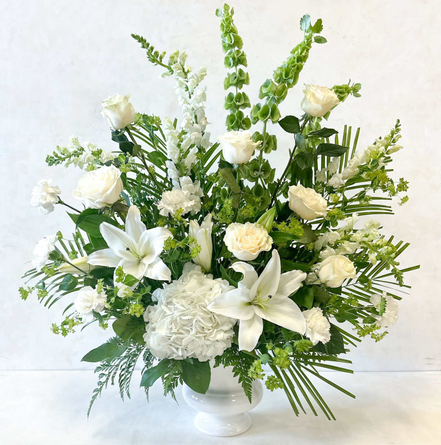 Traditional Sympathy Arrangement - Neutral - Boulger Funeral Home